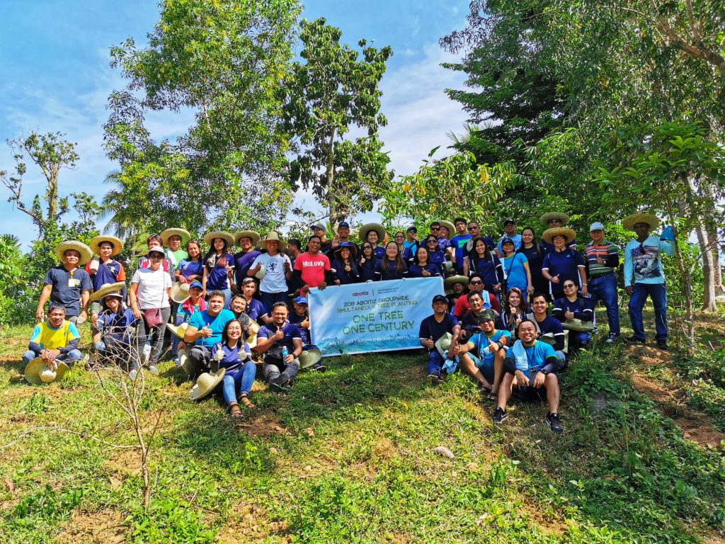 APRI, SacaSun plant 4,800 trees in their communities